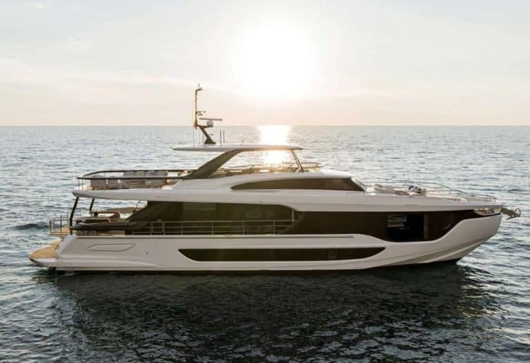 Azimut Reveals Success of Its Grande 26m Series | YATCO