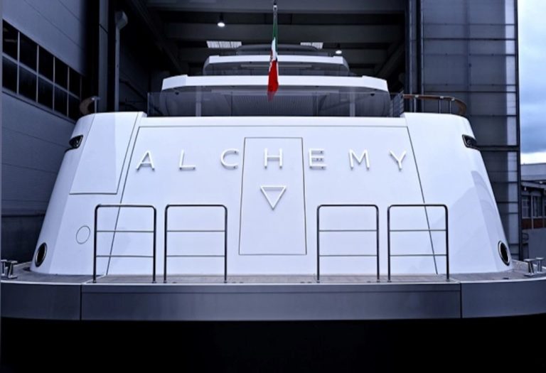 Rossinavi Launches 216 Foot Alchemy in Italy | YATCO