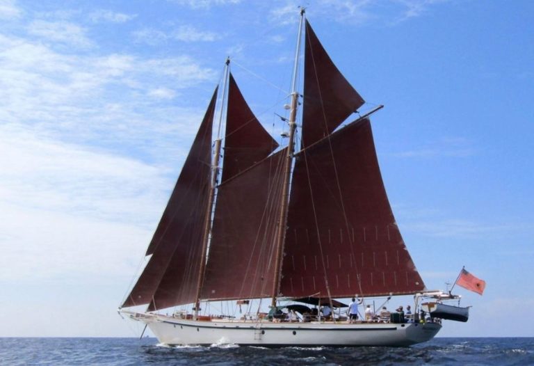 Schooner Buying Guide 2025 | YATCO