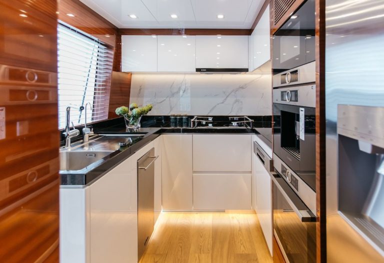 Bering Yachts Reveals Interior Images of B92 | YATCO