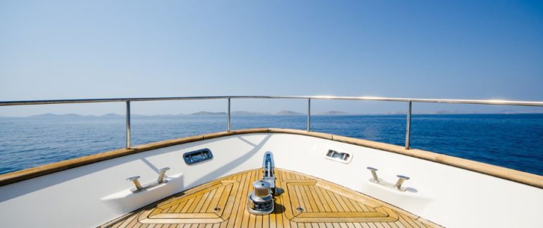 Yacht Hull - What Is The Best Hull Material For a Yacht | YATCO